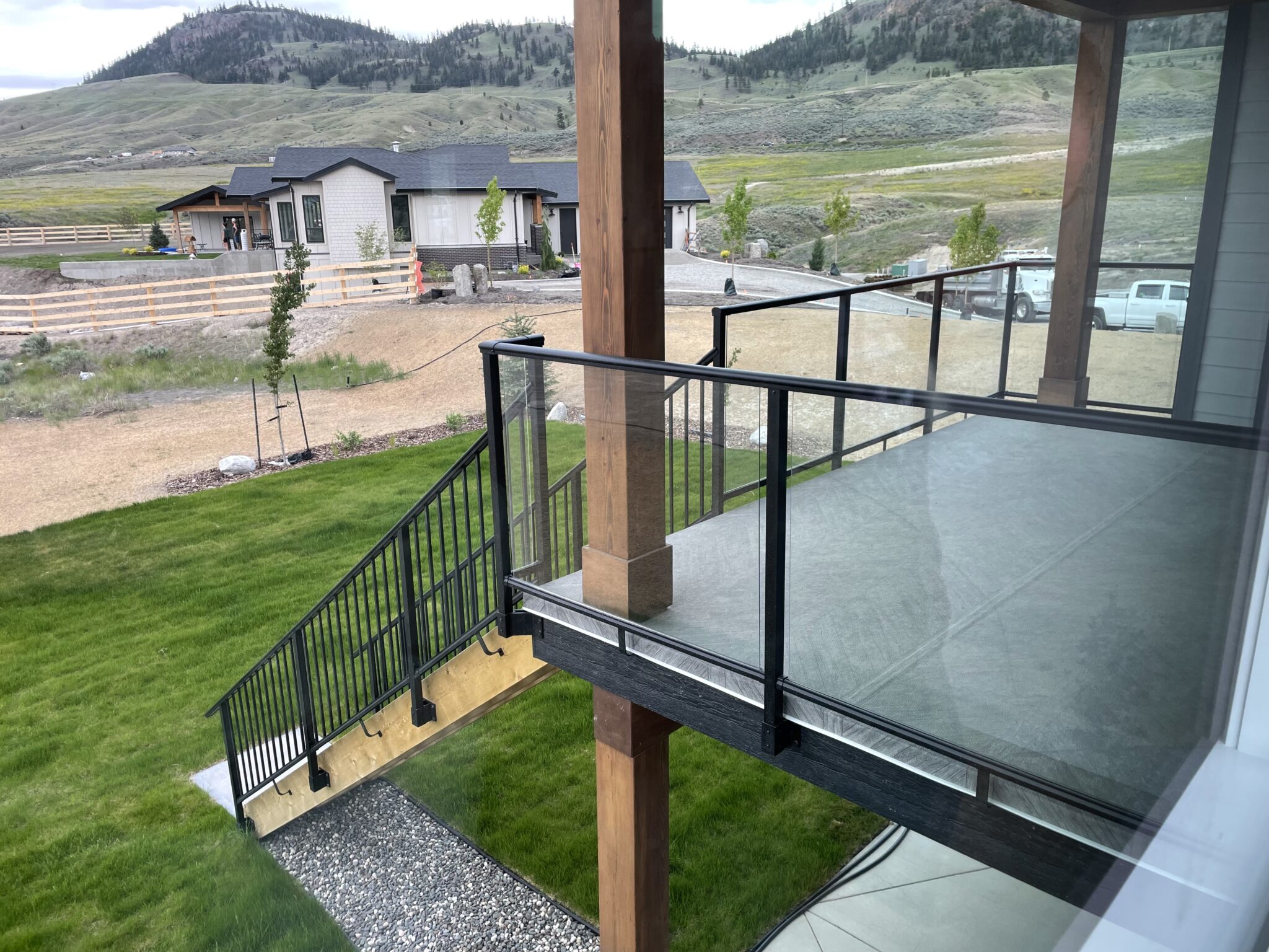 Aluminum: A Sustainable Deck Railing Solution